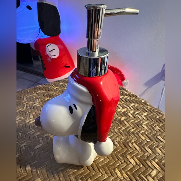 Peanuts | Holiday | Peanuts Snoopy Christmas Lotion Pump | Poshmark